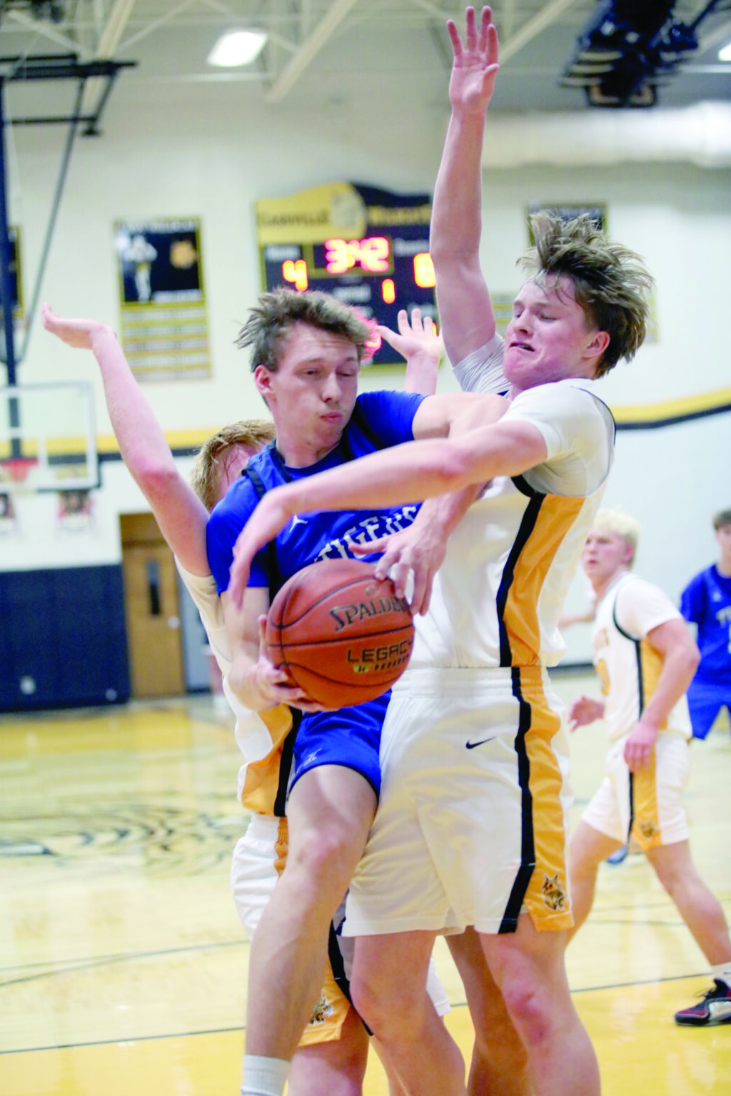 Wildcats fall in last two games, host Seneca Friday - Cassville Democrat