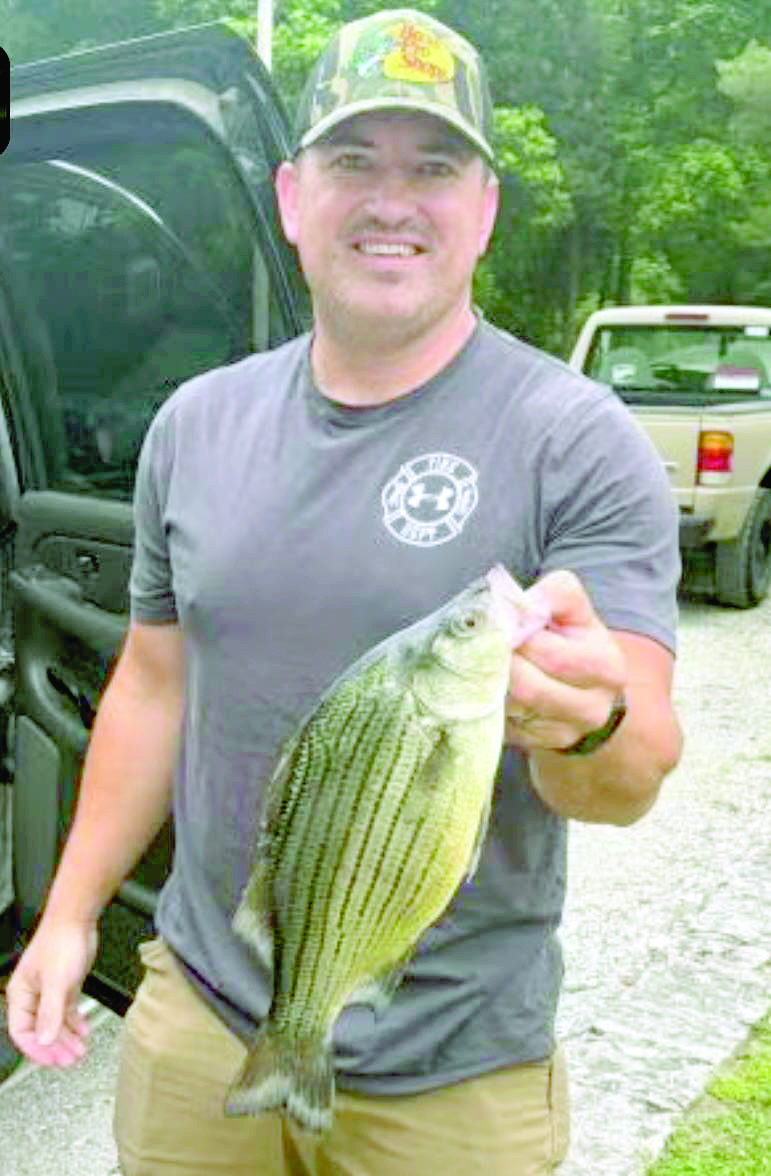 Cassville man bests 31-year-old bass record - Cassville Democrat